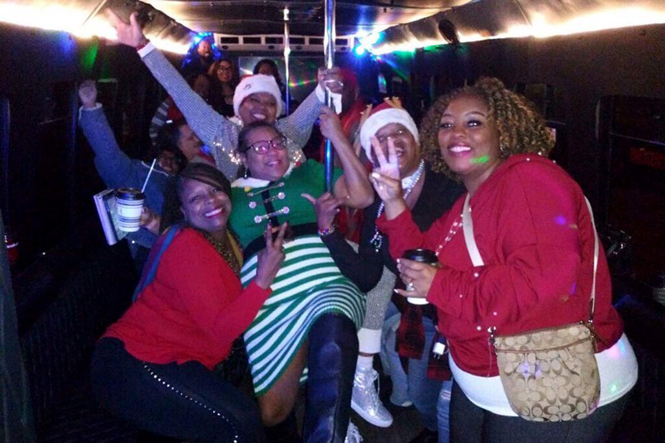 Unforgettable Christmas Light Tours in Party Bus Dallas | VIP Dallas ...